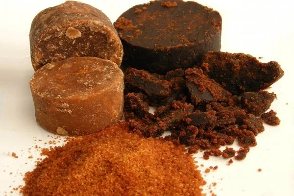 Perbedaan Gula Aren dan Gula Merah - Sewa Baliho Pekanbaru dan Reklame ...